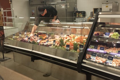 Open Service Gravity Cases - Borgen Merchandising Systems